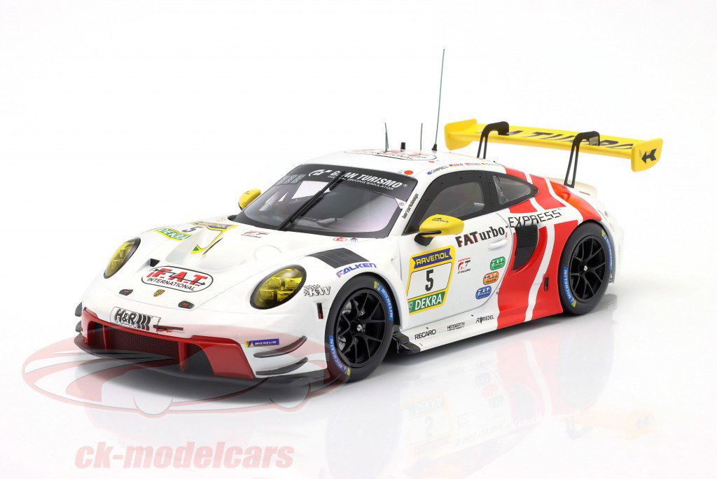 A wrapping between Le Mans and Nürburgring