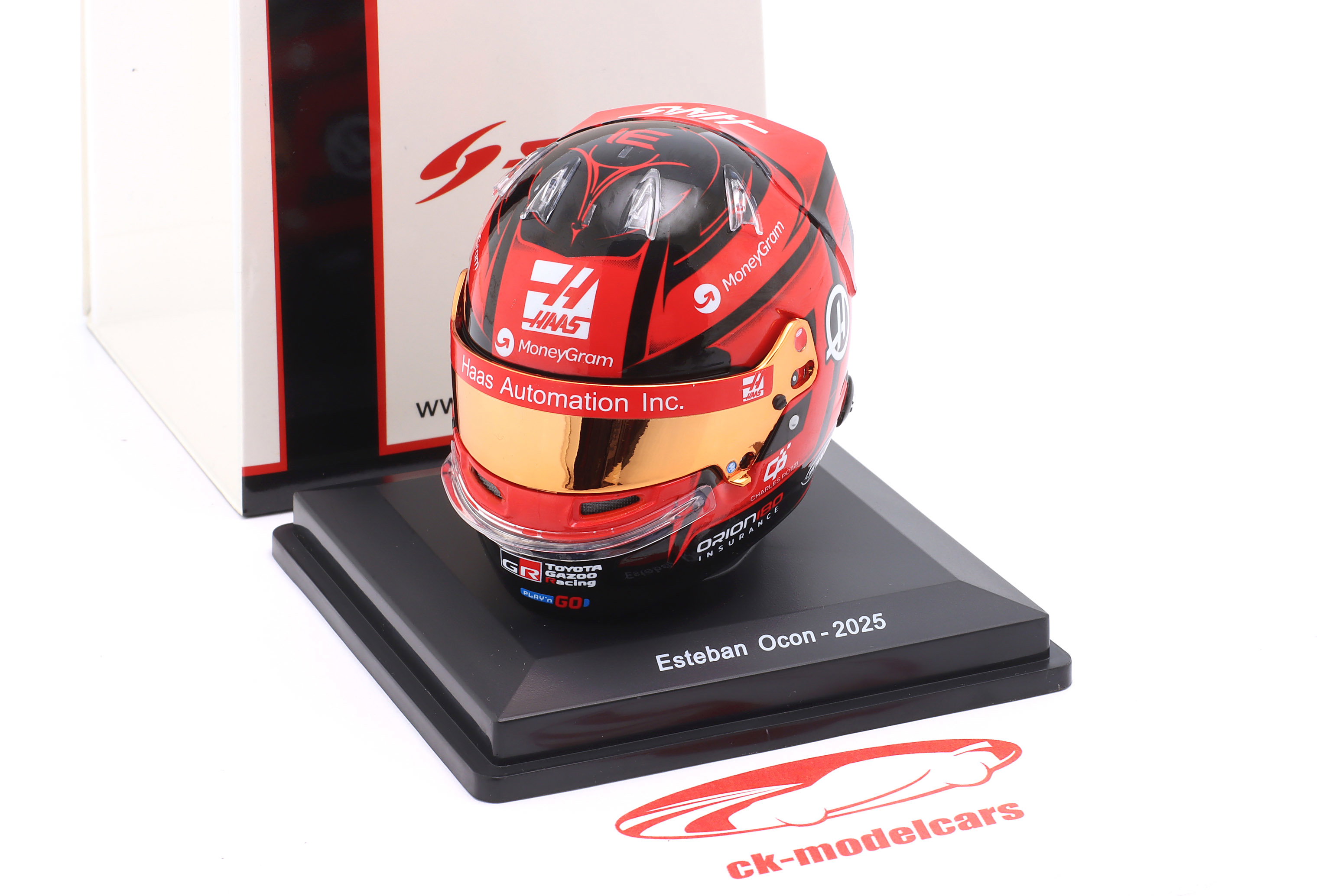 Spark 1:5 Esteban Ocon #31 MoneyGram Haas F1 Team 式 1 2025 ヘルメット 5HF184 ...