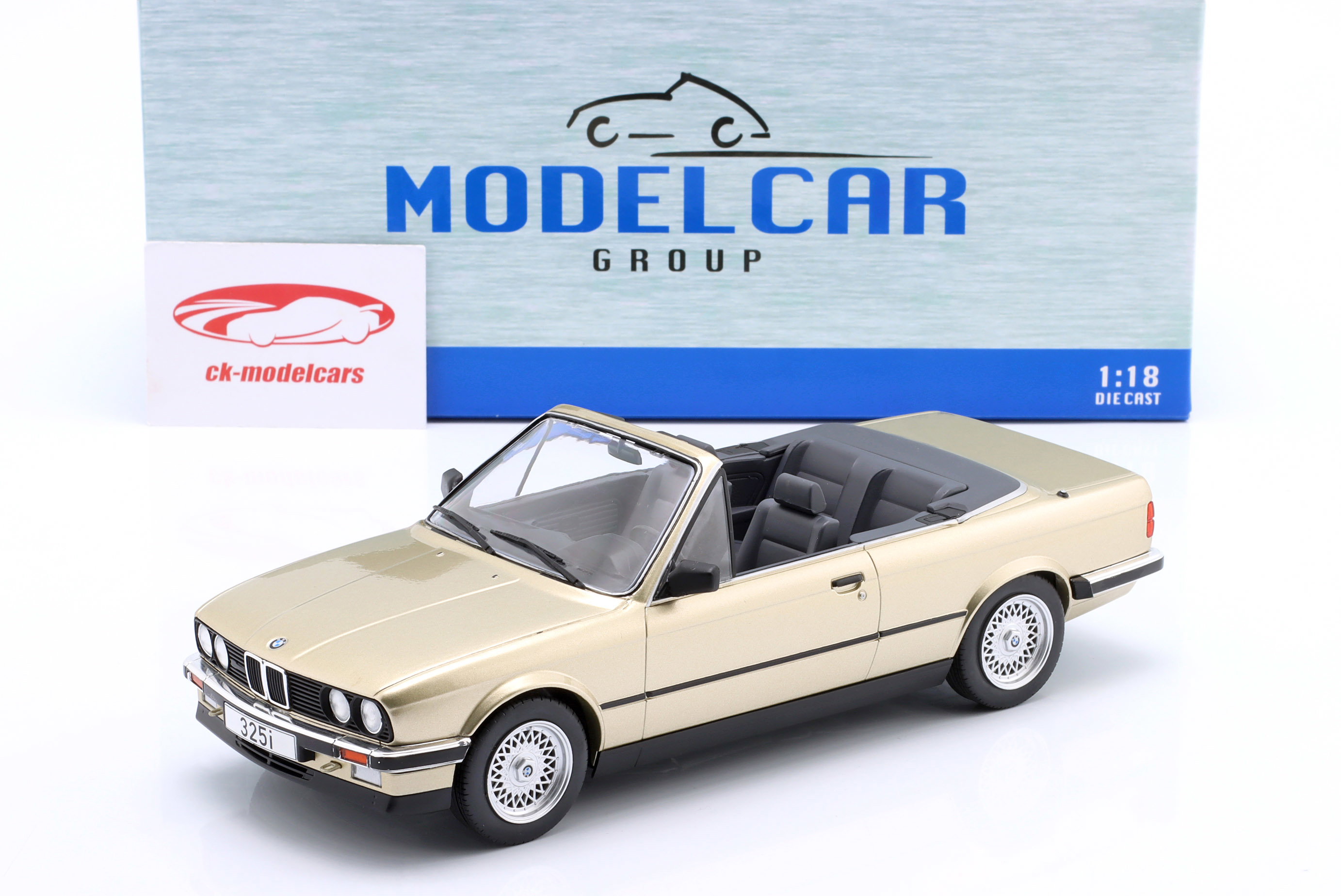ModelCarGroup 1:18 BMW 325i (E30) Cabriolet Baujahr 1985 beige metallic ...